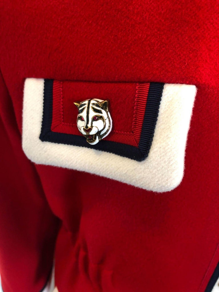 DESIGNER GUCCI Long coat red - 48 For Sale at 1stDibs | red gucci coat