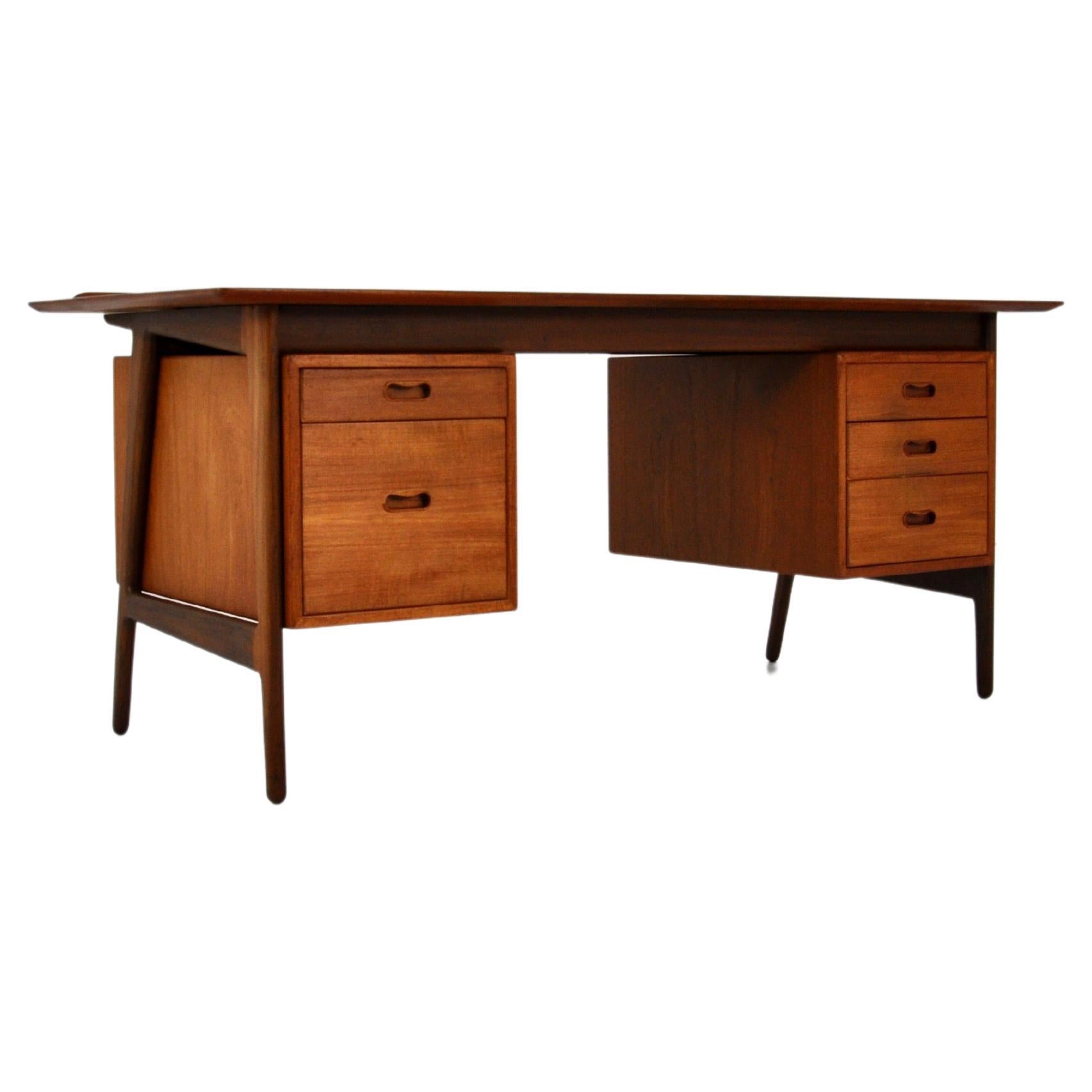 Arne Vodder Wood Drawers Sideboard Desk, Denmark, 1960 at 1stDibs