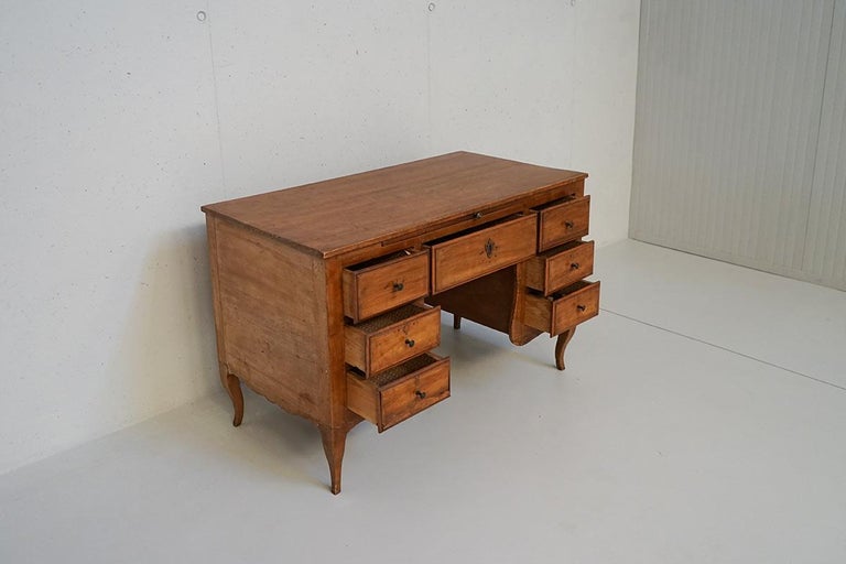 Desk in Solid Walnut from the Late 1700s Early, 1800s For Sale at 1stDibs