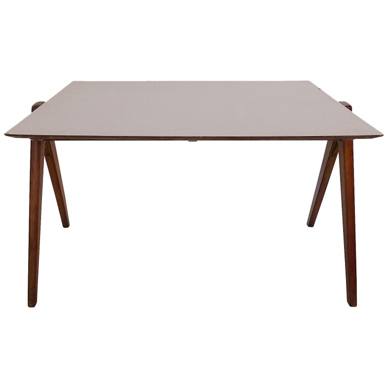 Desk Table by Robin Day, England, 20th Century For Sale at 1stDibs