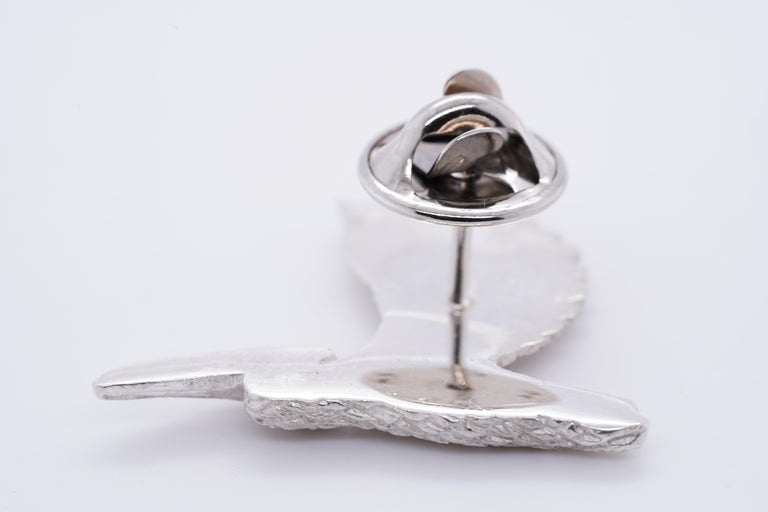 Detailed Sterling Silver Pelican Brooch Pin with Diamond Eye by Ashley ...