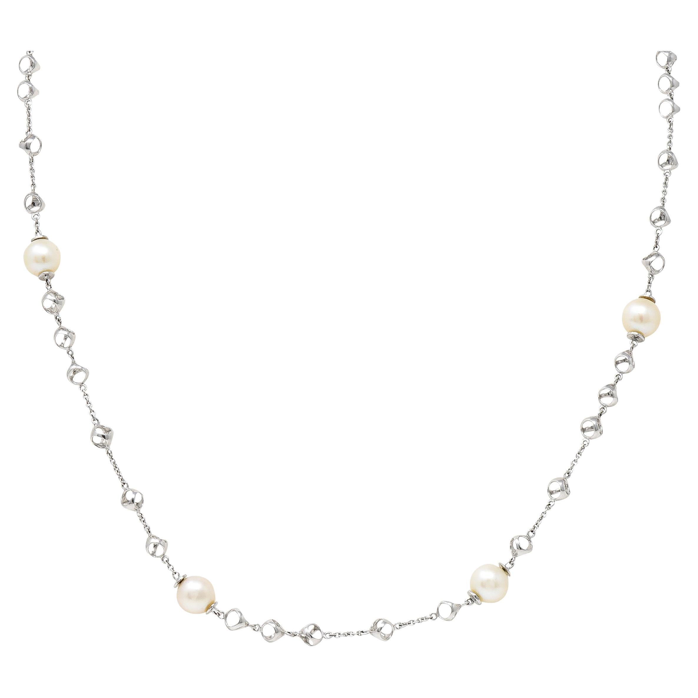 Di Modolo 1990s Triada Clasp Diamond and White and Gold Open Link ...