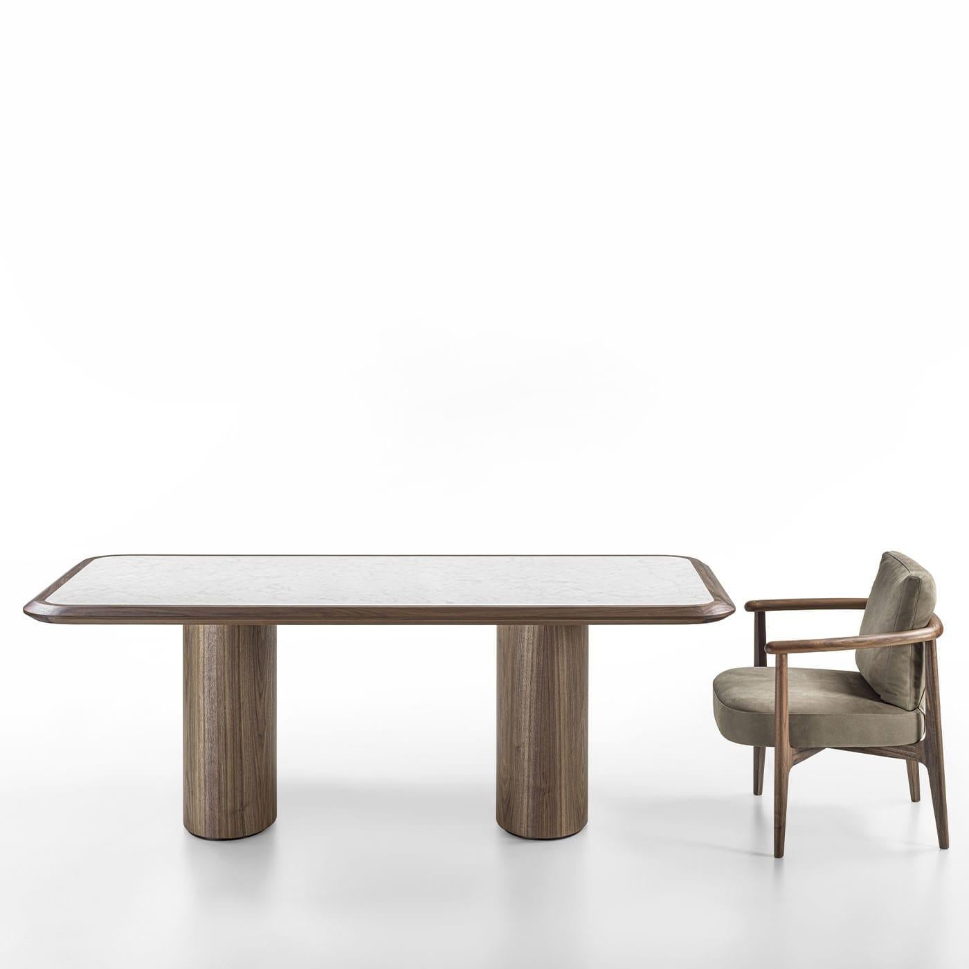Diamante Recta Dining Table For Sale at 1stDibs