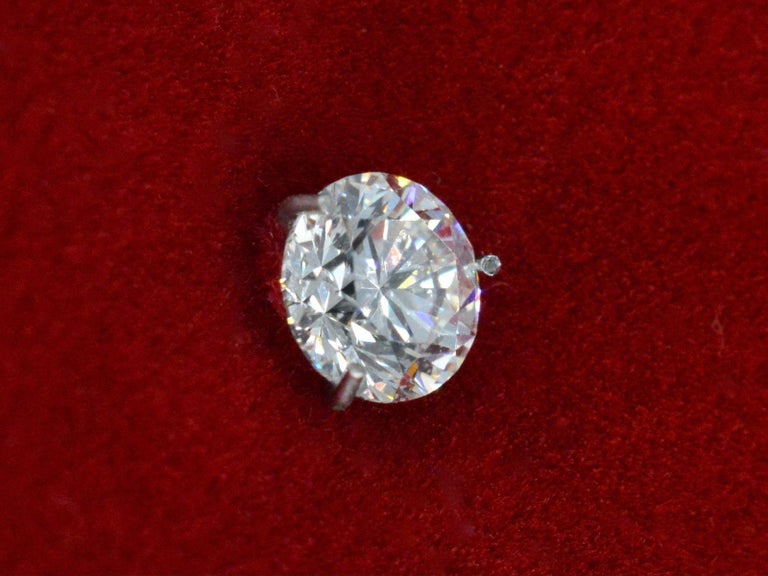 Diamond, 0.55 Carat Natural Starcut Diamond For Sale at 1stDibs