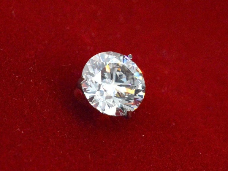 Diamond, 0.58 Carat Natural Starcut Diamond For Sale at 1stDibs