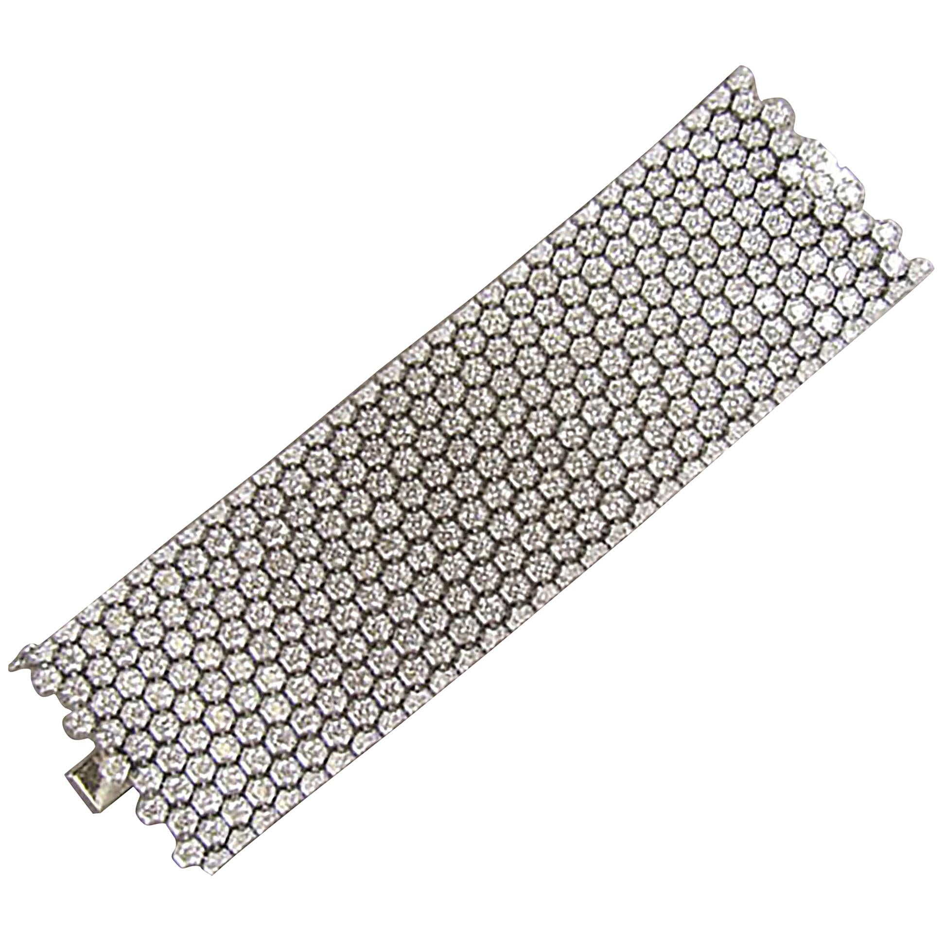 Elegant Diamond Bracelet In 18 Karat White Gold For Sale At 1stdibs
