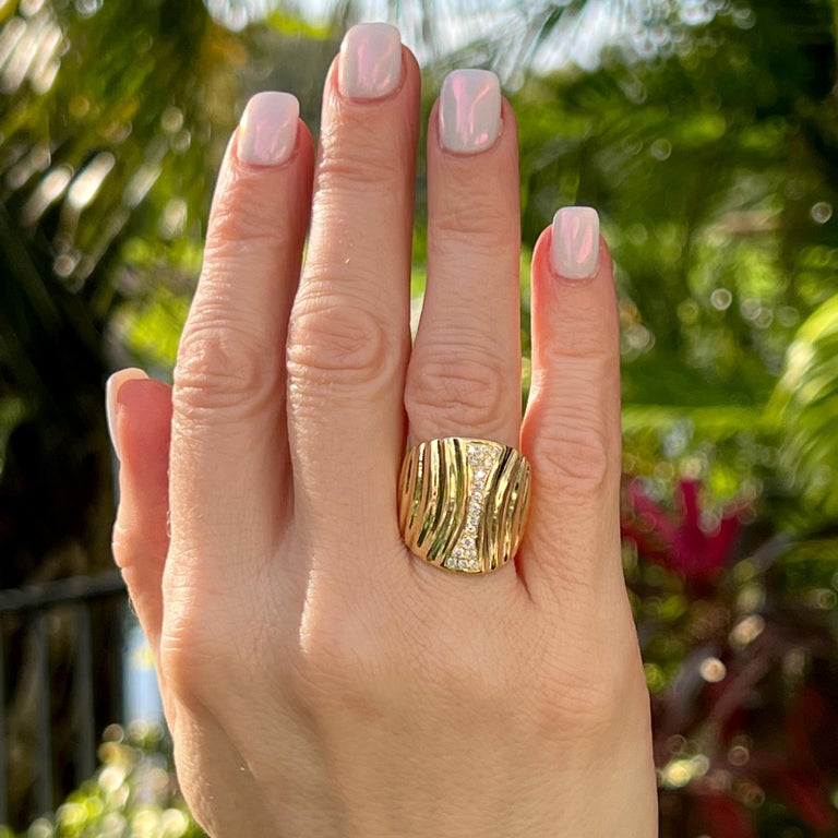 Diamond 18 Karat Yellow Gold Ribbed Tapered Cigar Band Ring Estate ...