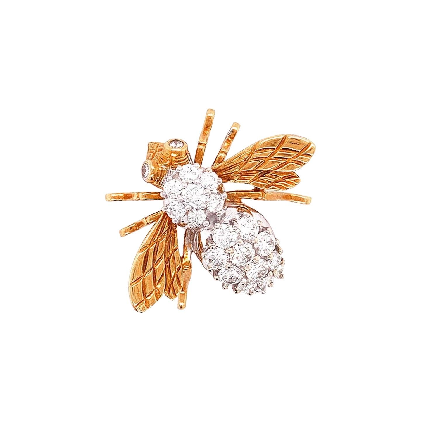 Diamond 18k Yellow Gold Bee Brooch For Sale at 1stDibs