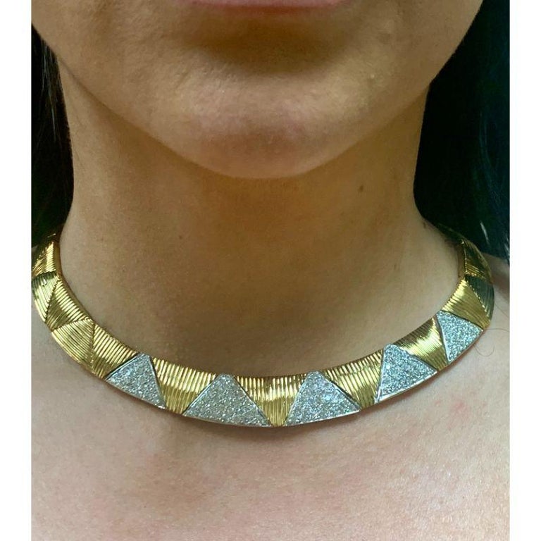 Diamond 18k Yellow Gold Collar Necklace, circa 1970s For Sale at 1stDibs