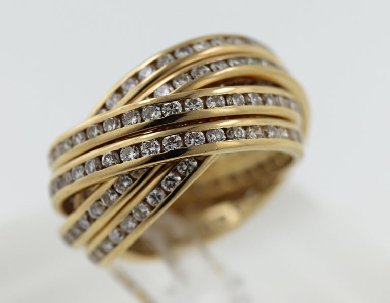 Diamond, 18k Yellow Gold Rolling Ring For Sale at 1stDibs