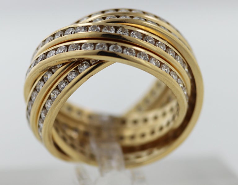 Diamond, 18k Yellow Gold Rolling Ring For Sale at 1stDibs