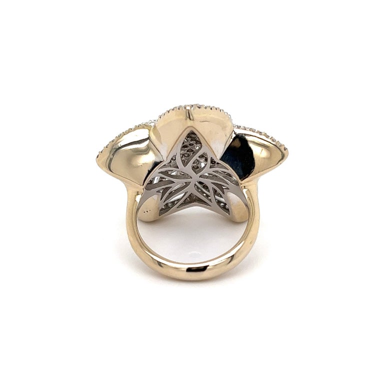 Diamond Abstract Flower Design Gold Ring For Sale at 1stDibs
