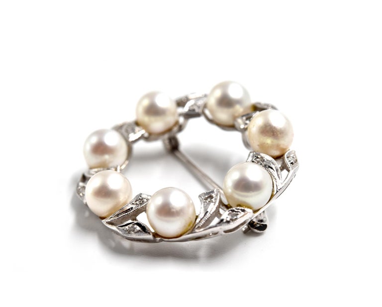 Diamond and Pearl Circle Pin 14 Karat White Gold at 1stDibs