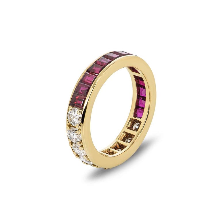 Diamond and Ruby Dress Ring For Sale at 1stDibs