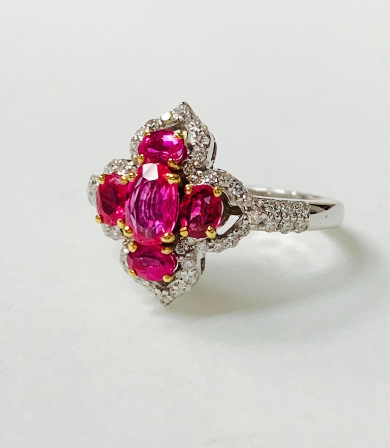 Diamond and Ruby Ring in 18 Karat White Gold For Sale at 1stdibs