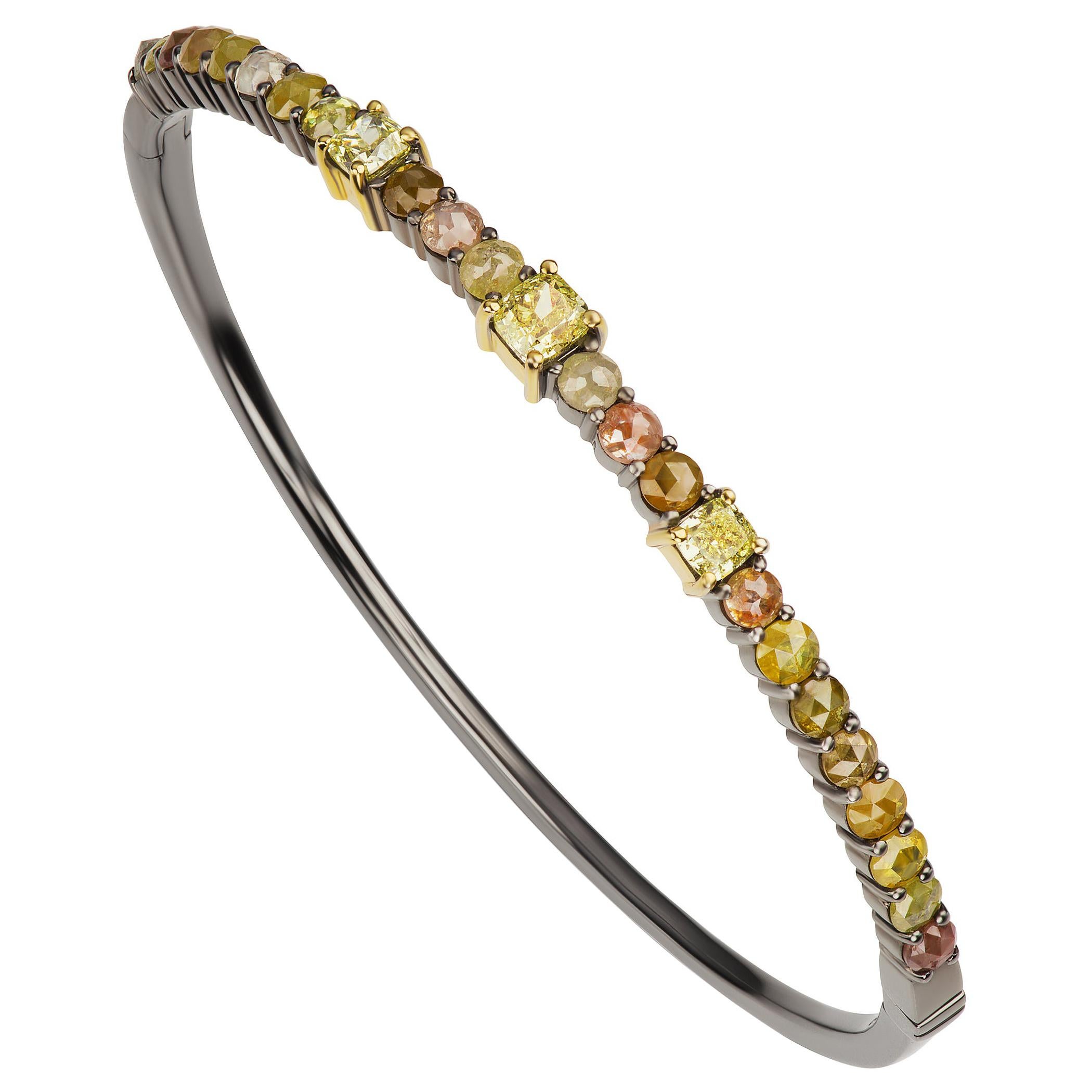 18 K Black Gold Bangle with Diamond Flower Motif For Sale at 1stDibs