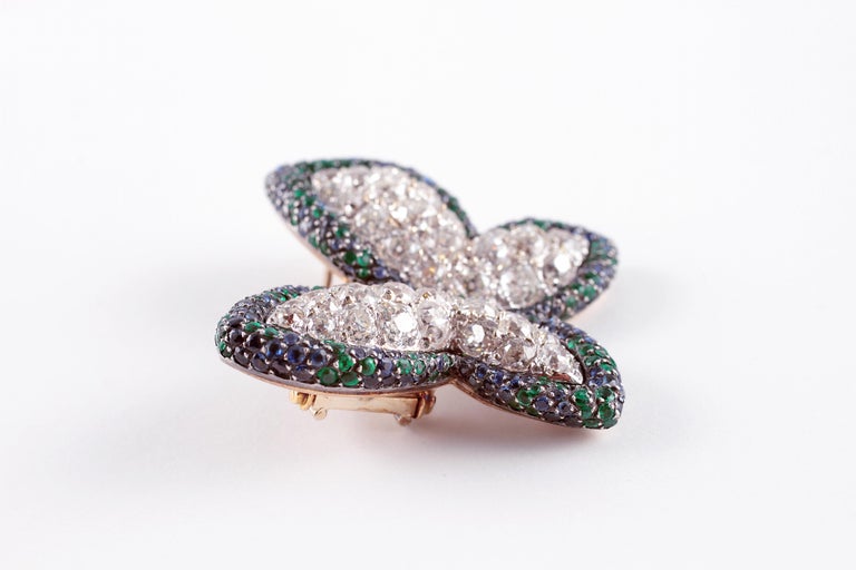 Diamond Blue Sapphire Emerald Butterfly Brooch For Sale at 1stDibs