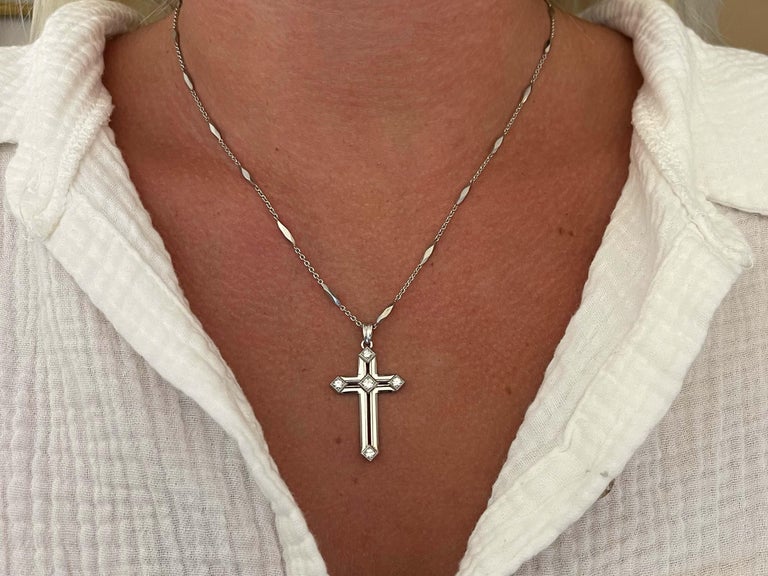 Diamond Cross Pendant and Rolo Link Chain with Diamond Cut Bars For ...