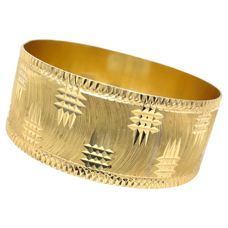 Diamond Cut Wide Bangle 21k Yellow Gold For Sale at 1stDibs