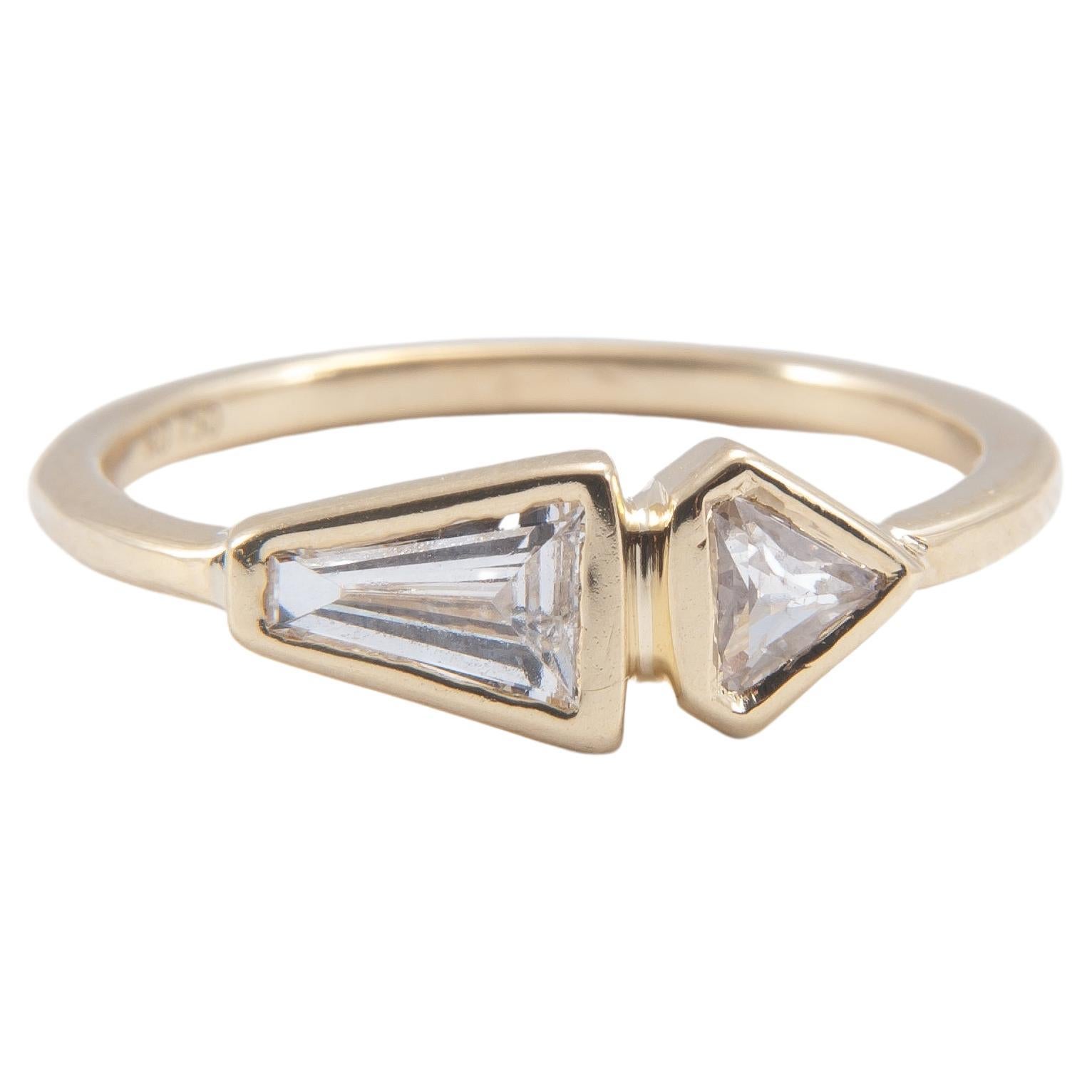 Meridian Diamond v Band For Sale at 1stDibs