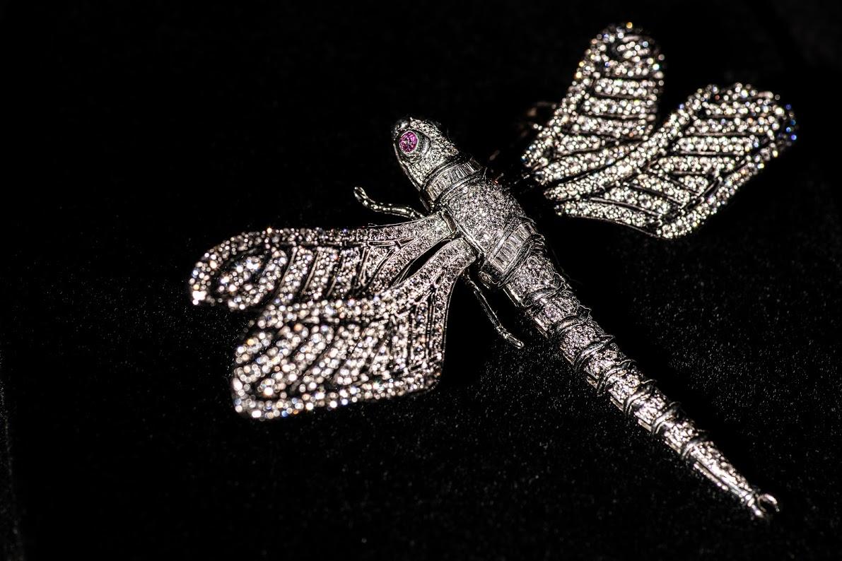 Diamond Dragonfly En Tremblant Brooch at 1stDibs