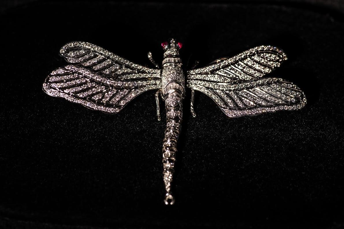 Diamond Dragonfly En Tremblant Brooch at 1stDibs