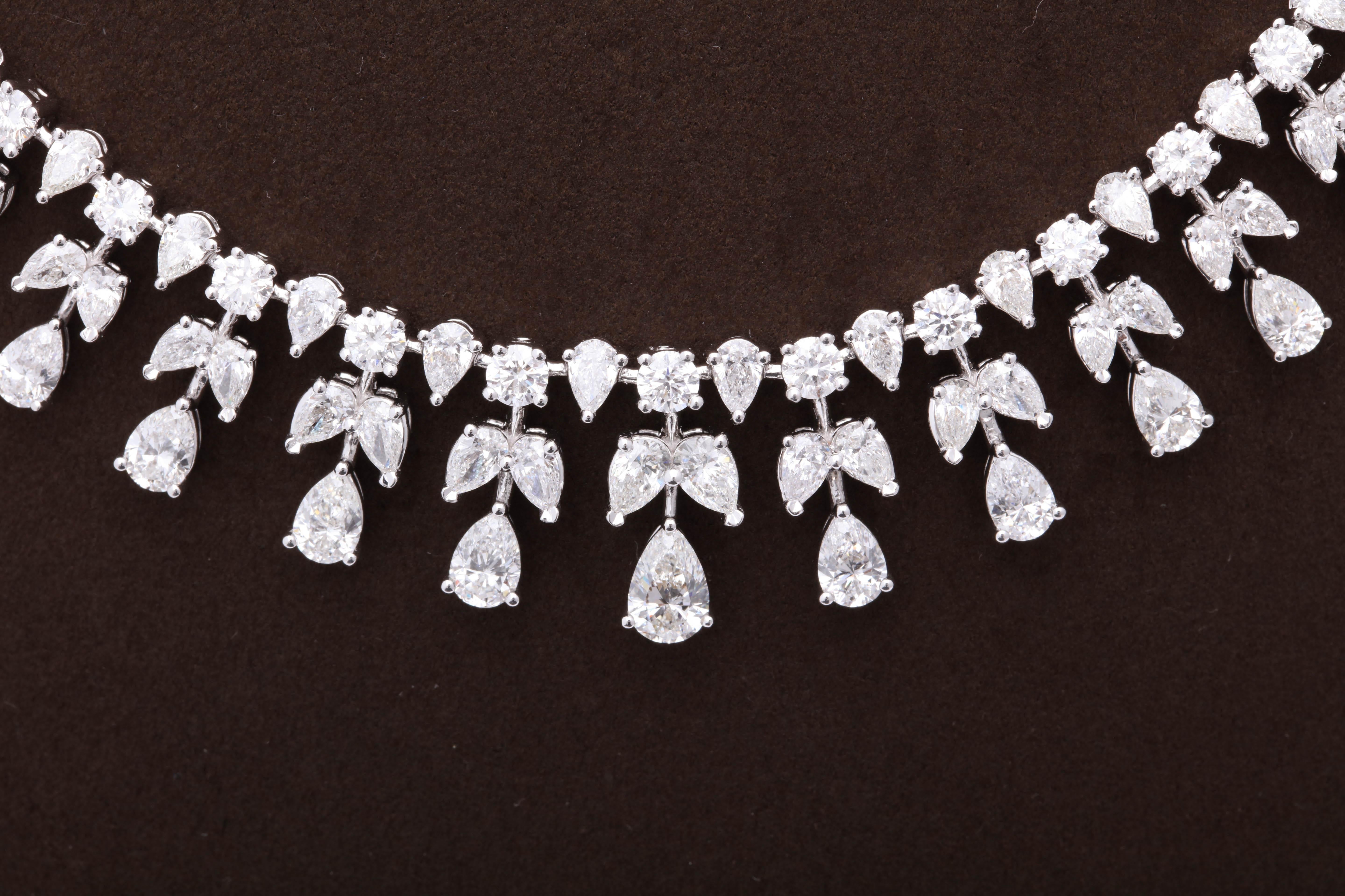 Diamond Drop Necklace For Sale at 1stDibs