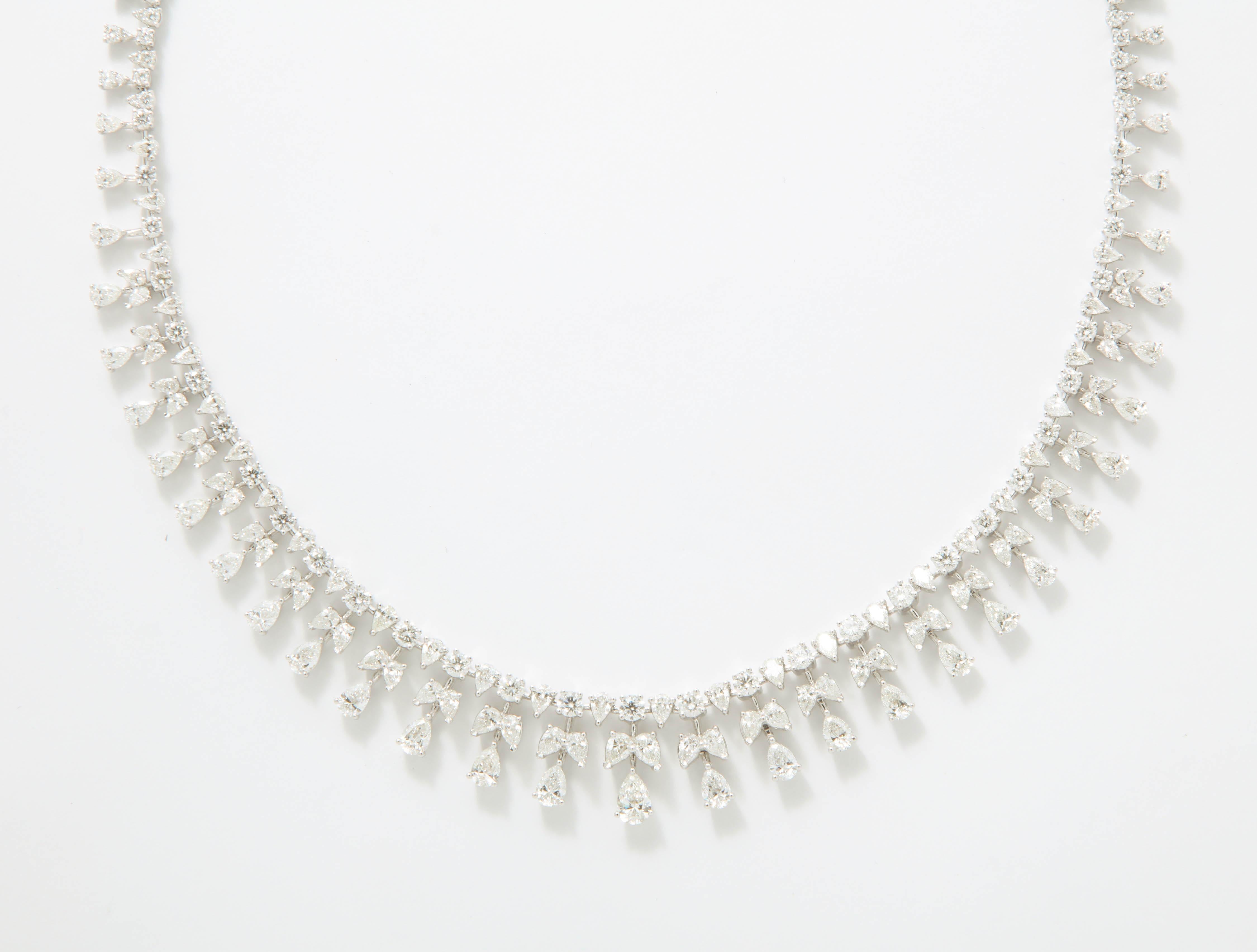Diamond Drop Necklace For Sale at 1stDibs