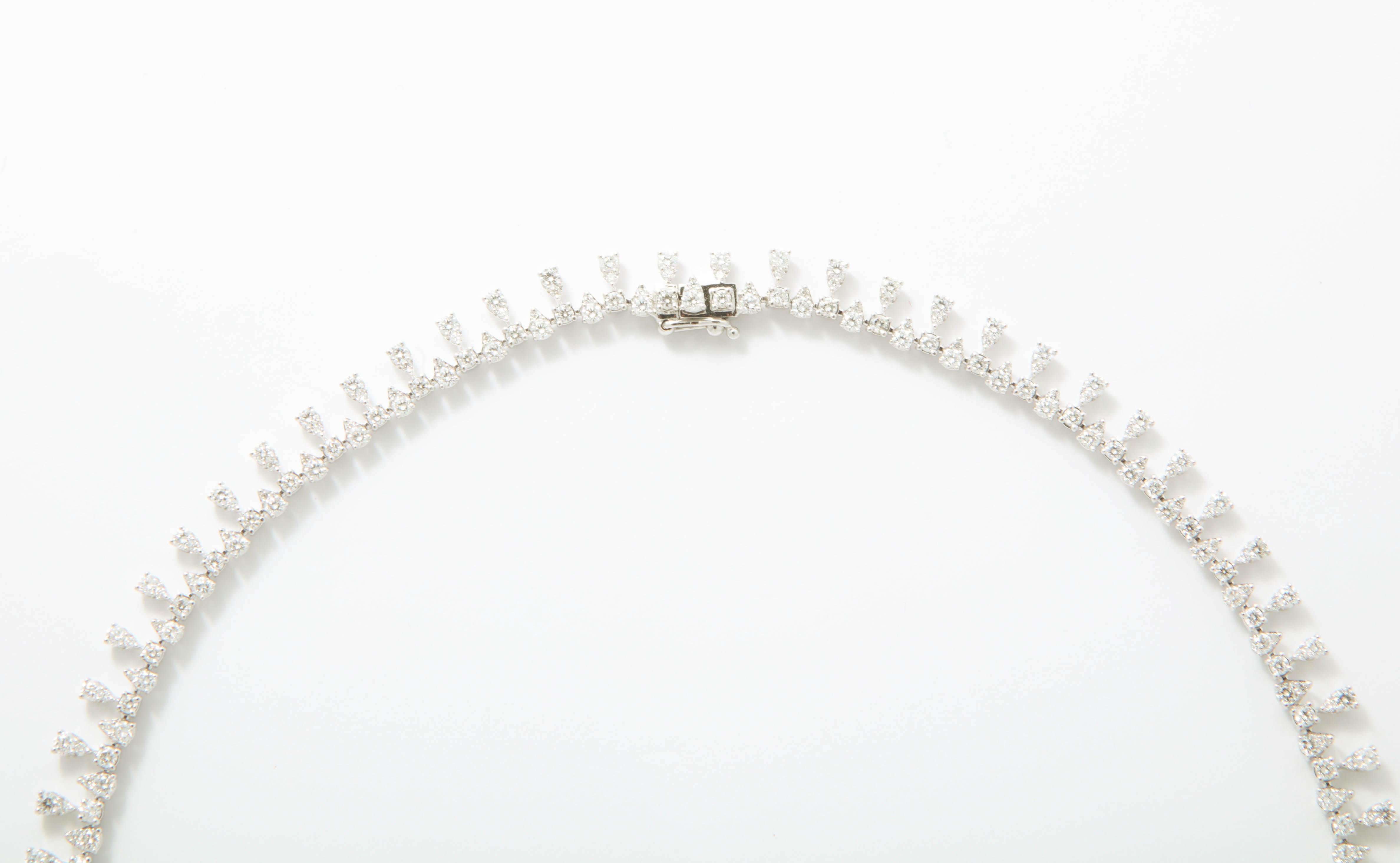 Diamond Drop Necklace For Sale at 1stDibs