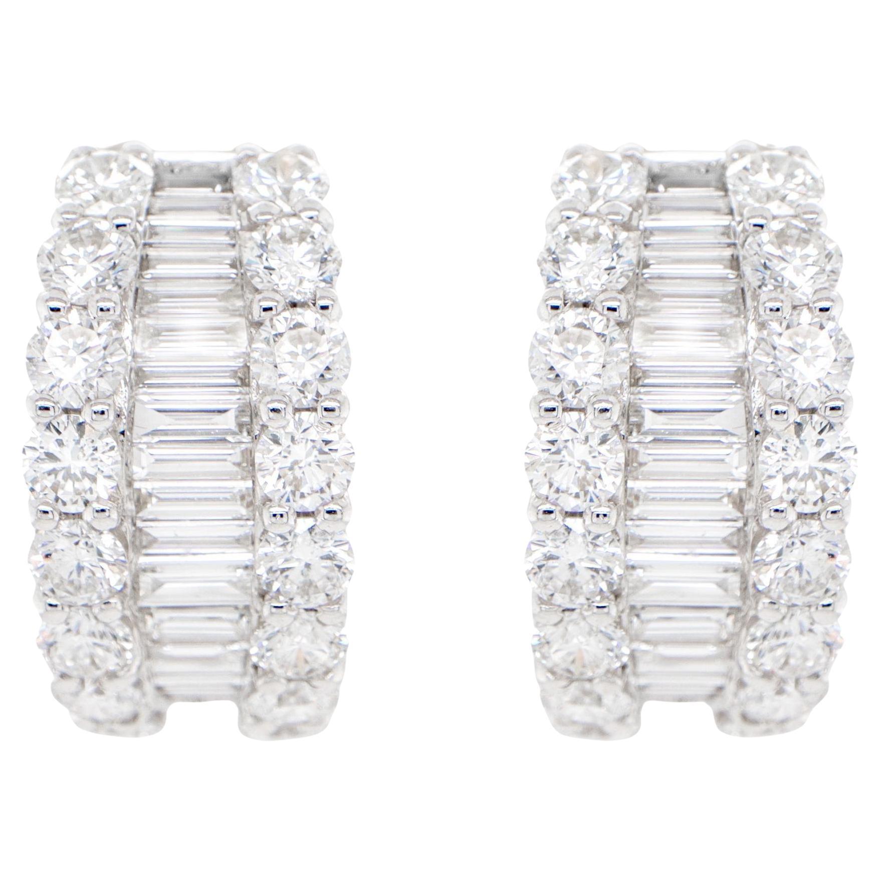 Diamond Earrings Baguette and Round 5.6 Carats 18K Gold For Sale at 1stDibs