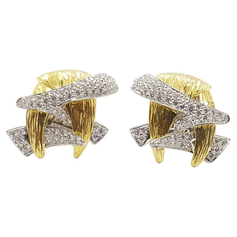 Diamant-Ohrringe in 18 Karat Gold gefasst im Angebot bei 1stDibs