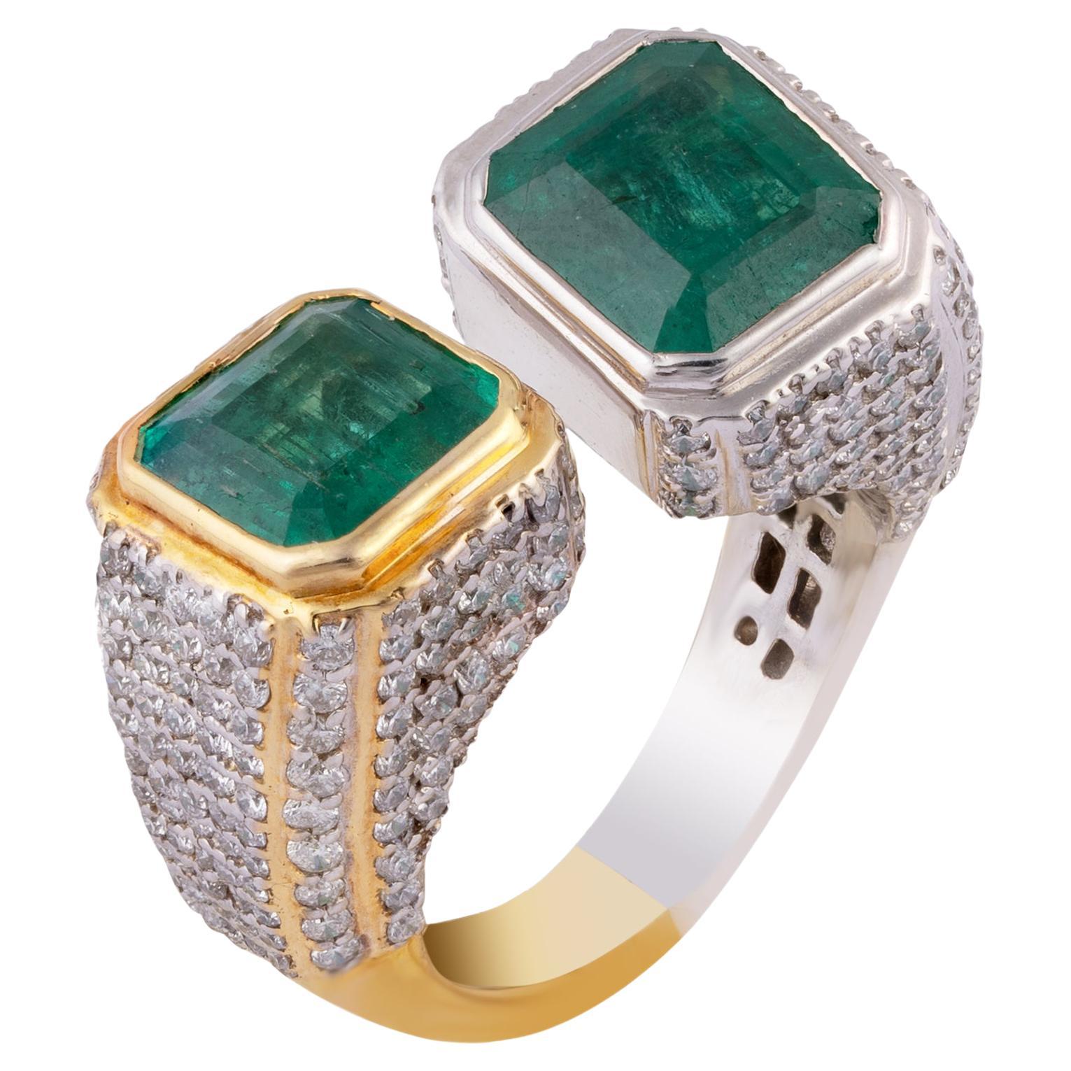 Emerald Diamond 18K Gold Ring For Sale at 1stDibs