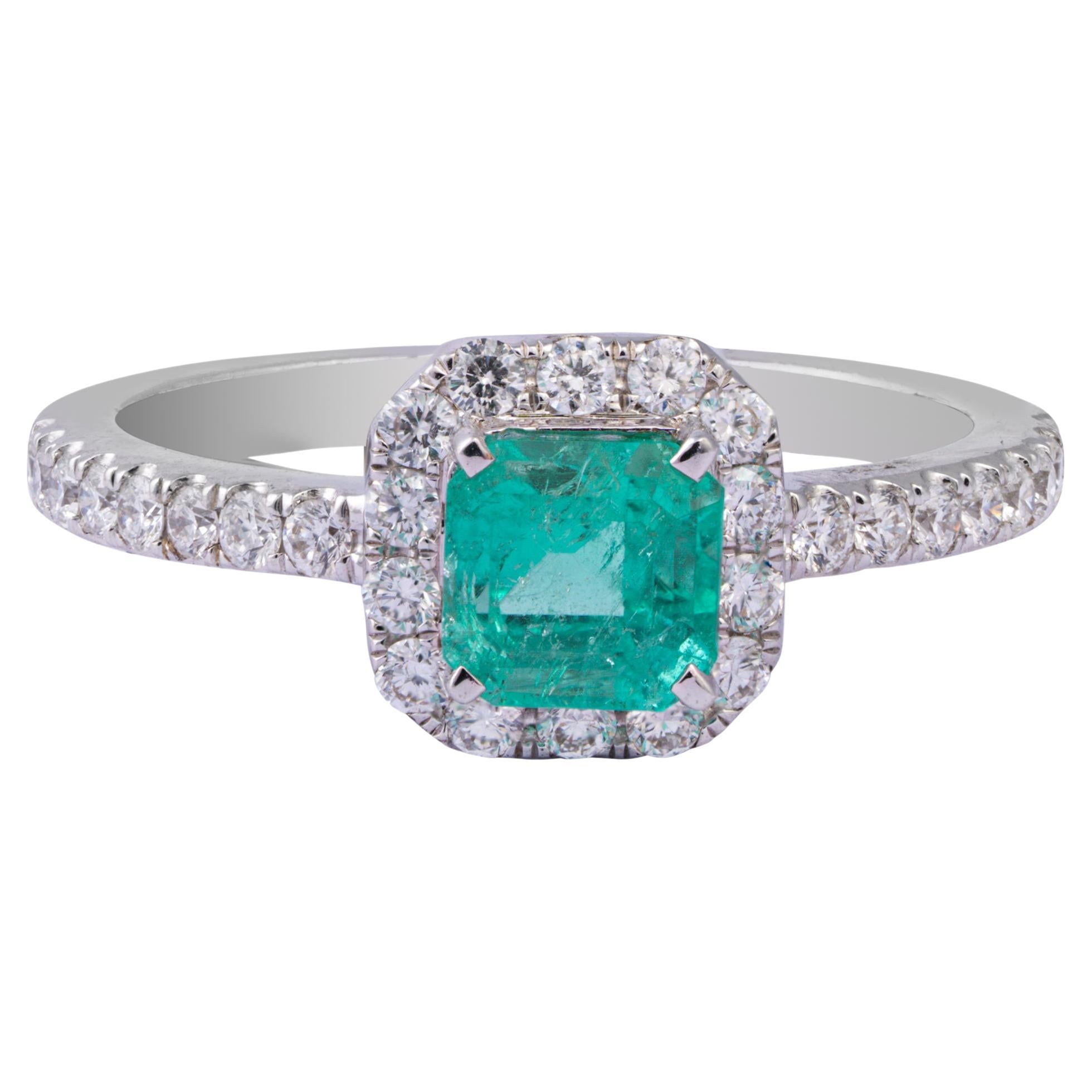 Emerald Diamond 18K Gold Ring For Sale at 1stDibs