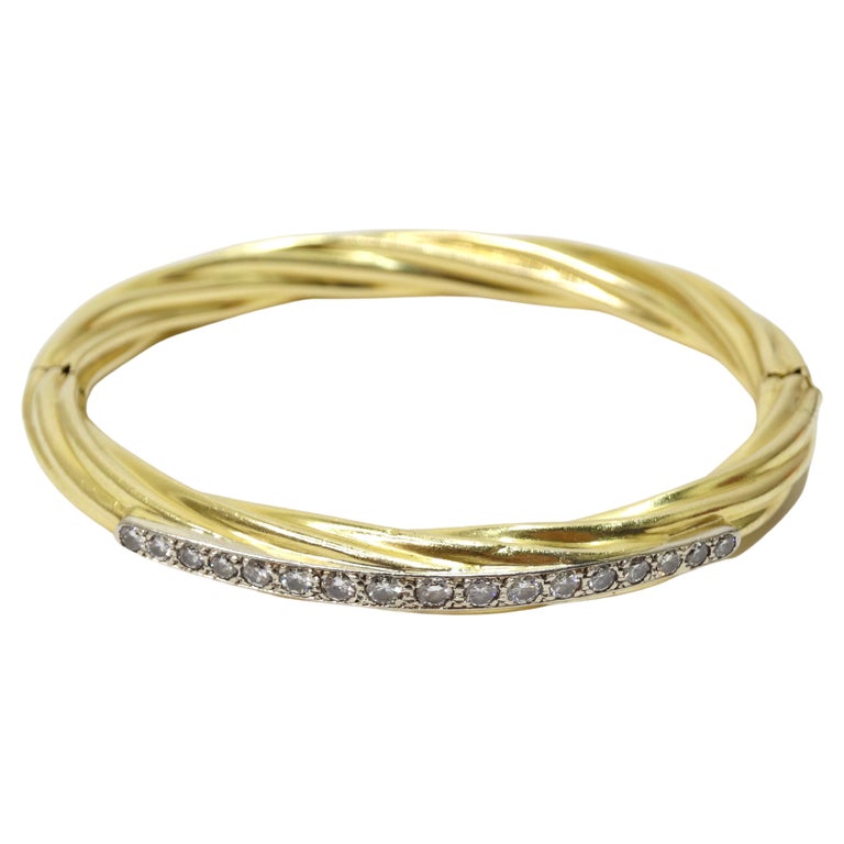 Diamond Encrusted Rope Textured Bangle For Sale at 1stDibs