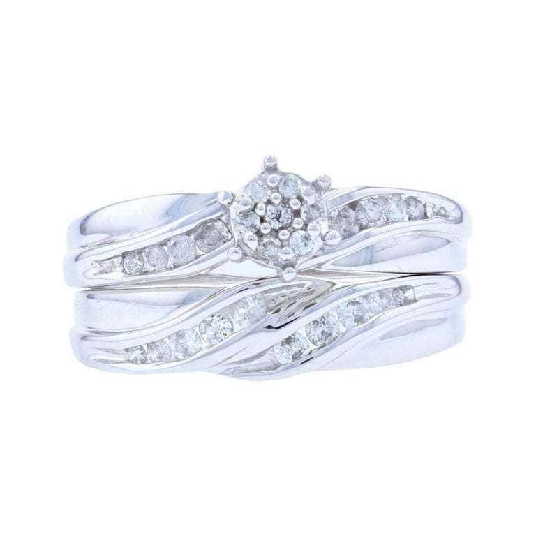 Diamond Engagement Ring and Wedding Band, 10k Gold Cluster Round ...