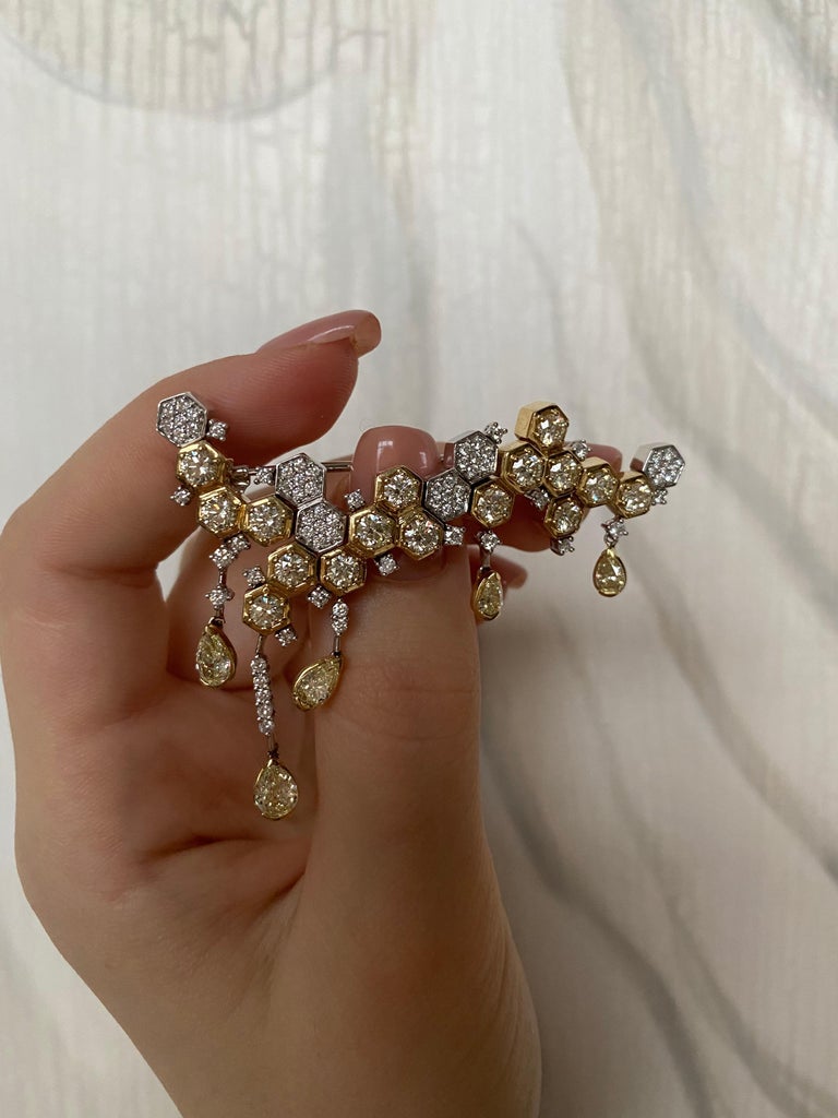 Diamond Fancy Yellow Gold Brooch For Sale at 1stDibs