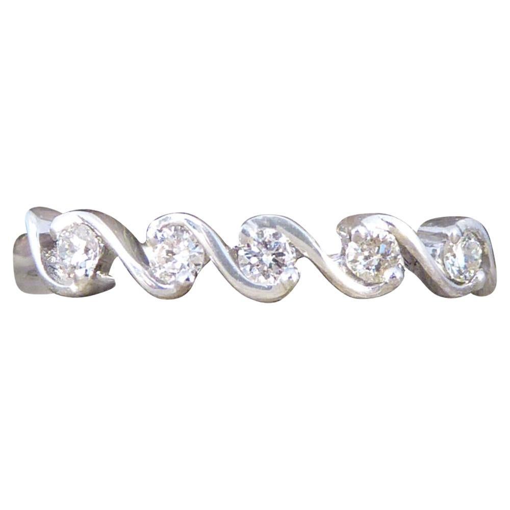 Diamond Five stone Wave Ring in White Gold For Sale at 1stDibs
