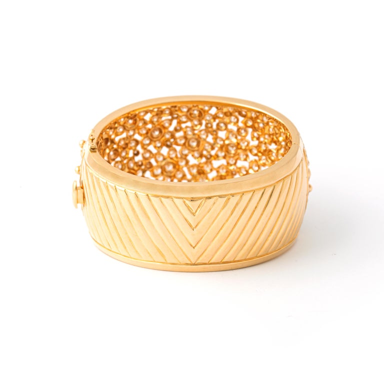 Diamond Flower Bangle For Sale at 1stDibs