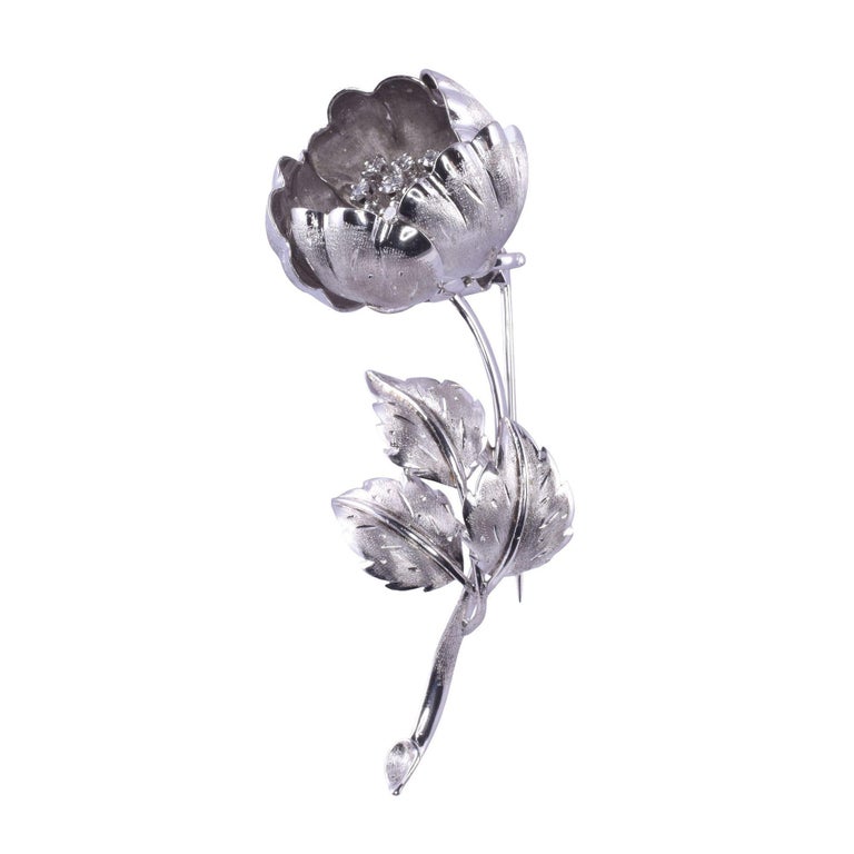 Diamond Flower Brooch with Moveable Petals For Sale at 1stDibs