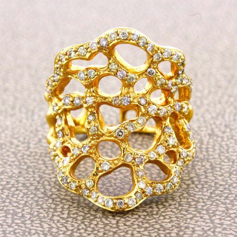 Diamond Gold Honeycomb Ring For Sale at 1stDibs