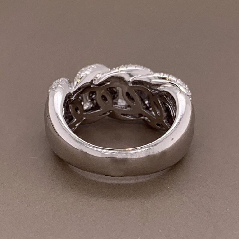 Diamond Gold Link Band Ring For Sale at 1stDibs