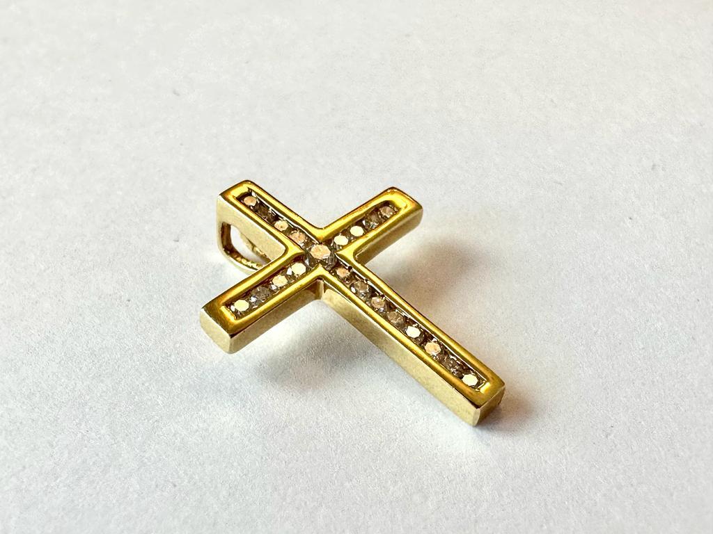 Diamond Italian Cross 18 Karat Yellow Gold at 1stDibs