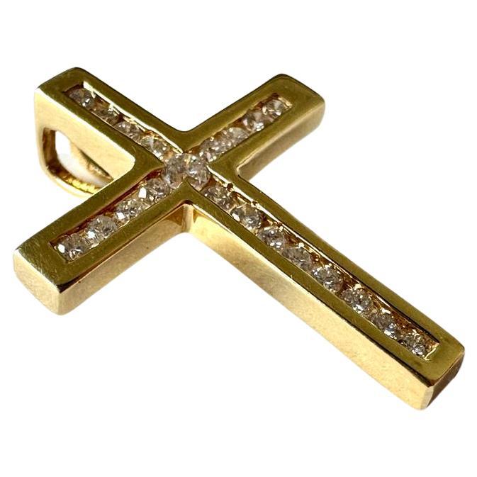 Diamond Italian Cross 18 Karat Yellow Gold at 1stDibs