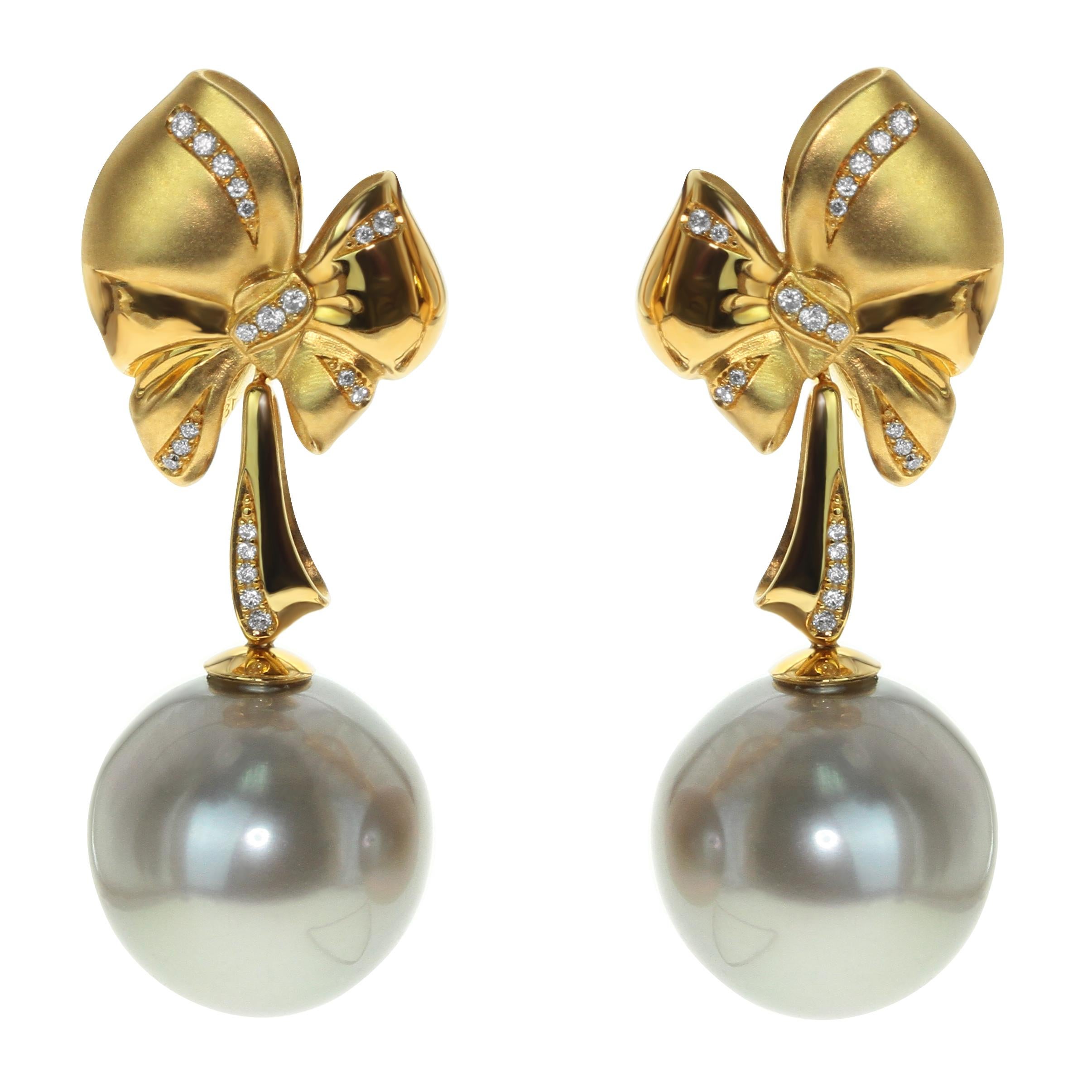 Diamond Mocca Color Tahiti Pearl 18 Karat Yellow Gold Bow Ring For Sale ...