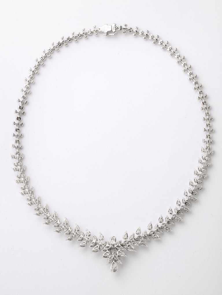 Diamond Necklace For Sale at 1stDibs