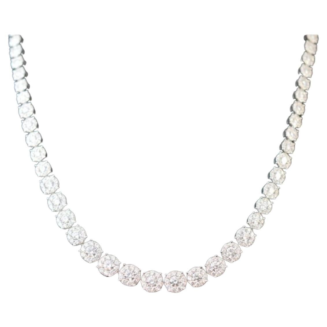 Gold Necklace with 107 Brilliant Cut Diamonds For Sale at 1stDibs