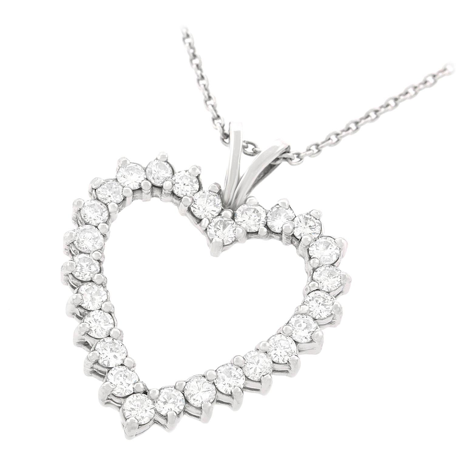 Diamond Heart Pendant For Sale at 1stDibs