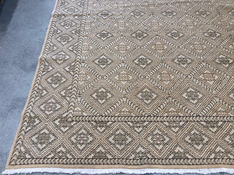 Diamond Pattern Rug For Sale at 1stDibs
