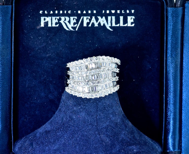 Diamond Ring of Modern Design at 1stDibs