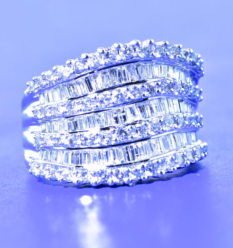 Diamond Ring of Modern Design at 1stDibs